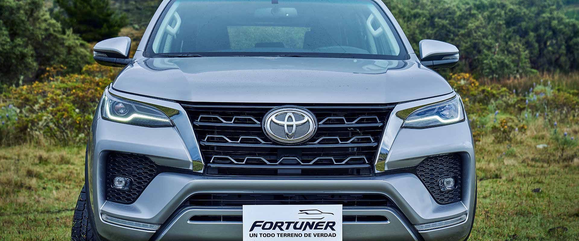 Toyota Fortuner | 4x4 disponible en manual y automática