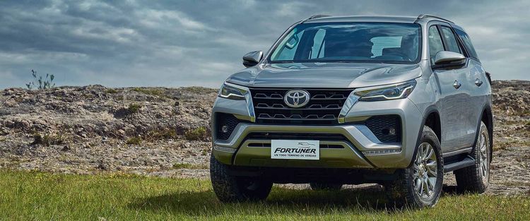 Toyota Fortuner | 4x4 disponible en manual y automática